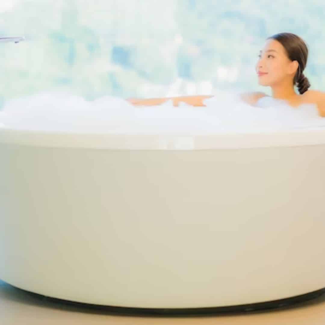 Jacuzzi Bathtub Price In India Jacuzzi Bathtub Wholesalers